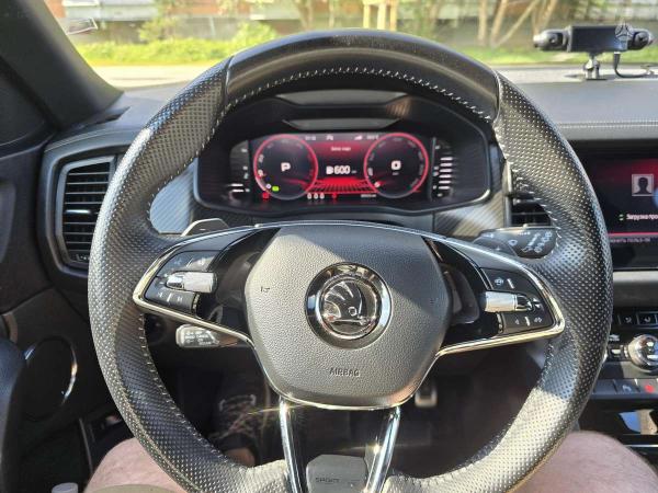 Pelēks Skoda Kodiaq 2024 Klaipėda, ar dzinēja tilpumu 1.97 L un nobraukumu 40 tūkst. km par 35000 €, foto 10 vietnē AUTOMOTO.COM.LV