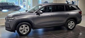 Pelēks Skoda Kodiaq 2024 Šauļi, ar dzinēja tilpumu 1.50 L un nobraukumu 35 tūkst. km par 36900 €, foto 8 vietnē AUTOMOTO.COM.LV