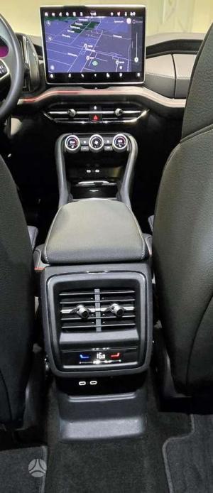 Pelēks Skoda Kodiaq 2024 Šauļi, ar dzinēja tilpumu 1.50 L un nobraukumu 35 tūkst. km par 36900 €, foto 32 vietnē AUTOMOTO.COM.LV