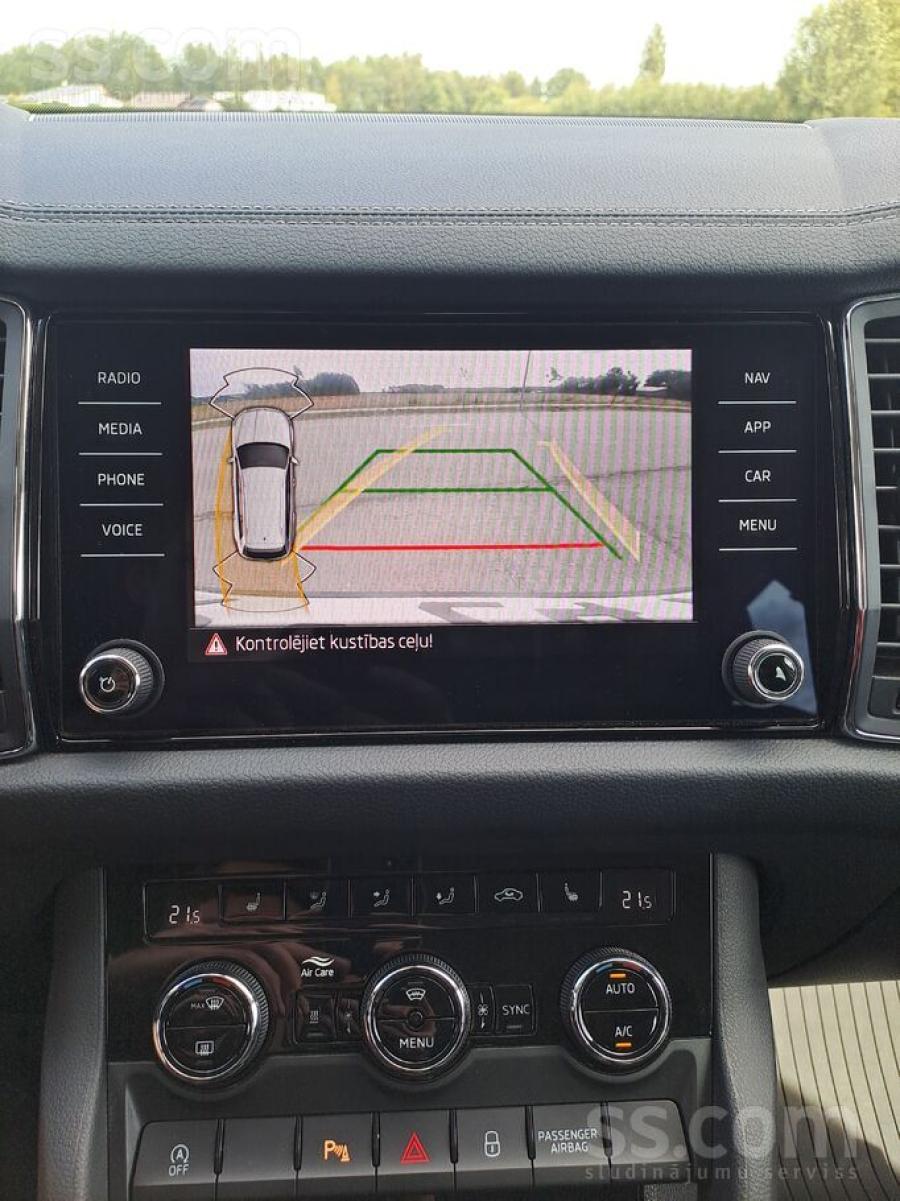 Серый Шкода Kodiaq 2024 в Рига, объемом двигателя 2.00 л и пробегом 61 тыс. км за 38500 €, фото 12 на AUTOMOTO.COM.LV