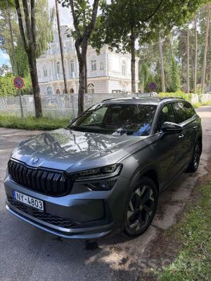 Grey Skoda Kodiaq 2024 in Riga, with an engine capacity of 2.00 L and mileage of 48 thousand km for 38900 €, photo 3 on AUTOMOTO.COM.LV