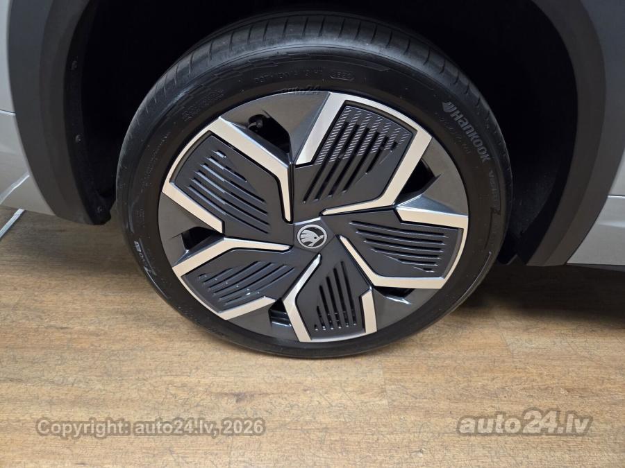 Серый Шкода Kodiaq 2024 в Таллин, объемом двигателя 2.00 л и пробегом 28 тыс. км за 46900 €, фото 21 на AUTOMOTO.COM.LV
