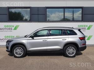 Grey Skoda Kodiaq 2024 in Riga, with an engine capacity of 1.50 L and mileage of 54 thousand km for 28500 €, photo 4 on AUTOMOTO.COM.LV