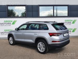 Grey Skoda Kodiaq 2024 in Riga, with an engine capacity of 1.50 L and mileage of 54 thousand km for 28500 €, photo 6 on AUTOMOTO.COM.LV