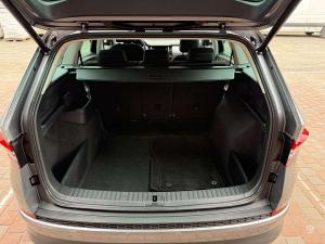 Серый Шкода Kodiaq 2024 в Паневежис, объемом двигателя 1.97 л и пробегом 95 тыс. км за 27300 €, фото 10 на AUTOMOTO.COM.LV