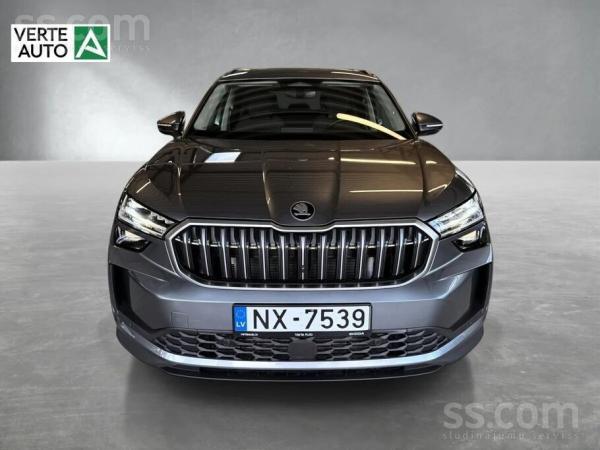 Grey Skoda Kodiaq 2024 in Riga, with an engine capacity of 1.50 L and mileage of 18 thousand km for 33990 €, photo 3 on AUTOMOTO.COM.LV