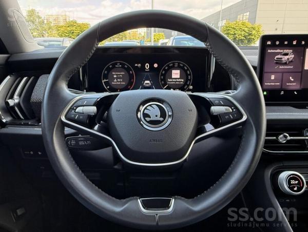 Grey Skoda Kodiaq 2024 in Riga, with an engine capacity of 1.50 L and mileage of 18 thousand km for 33990 €, photo 11 on AUTOMOTO.COM.LV