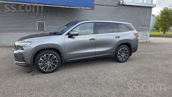 Pelēks Skoda Kodiaq 2024 Rīga, ar dzinēja tilpumu 1.50 L un nobraukumu 29 tūkst. km par 32500 €, foto 8 vietnē AUTOMOTO.COM.LV