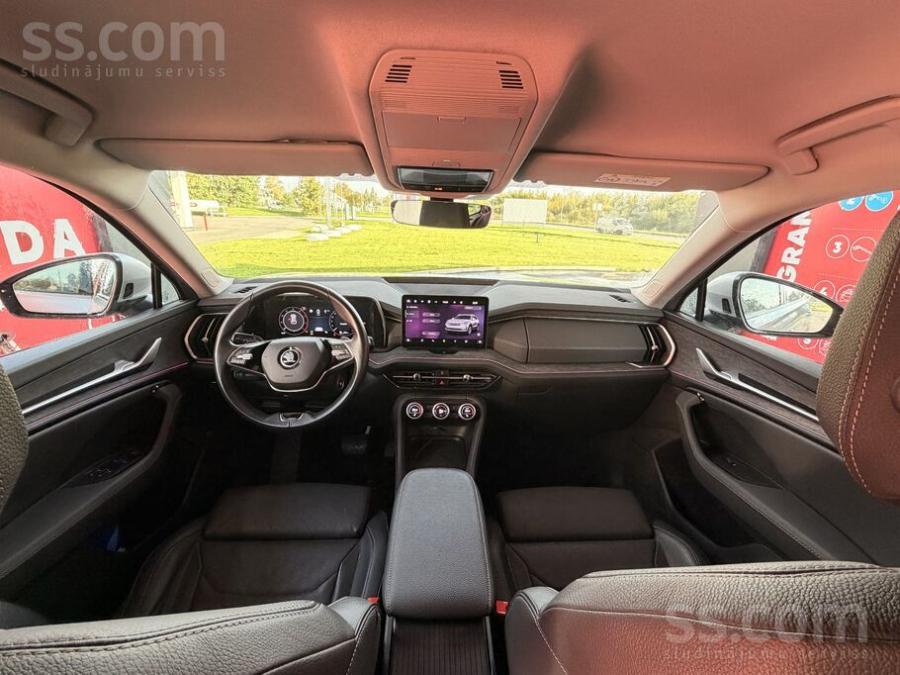 Grey Skoda Kodiaq 2024 in Riga, with an engine capacity of 2.00 L and mileage of 90 thousand km for 31800 €, photo 4 on AUTOMOTO.COM.LV