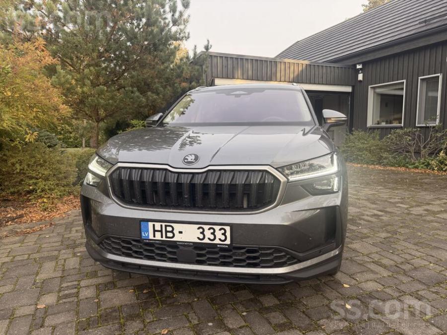 Grey Skoda Kodiaq 2024 in Ventspils, with an engine capacity of 2.00 L and mileage of 42 thousand km for 31500 €, photo 25 on AUTOMOTO.COM.LV
