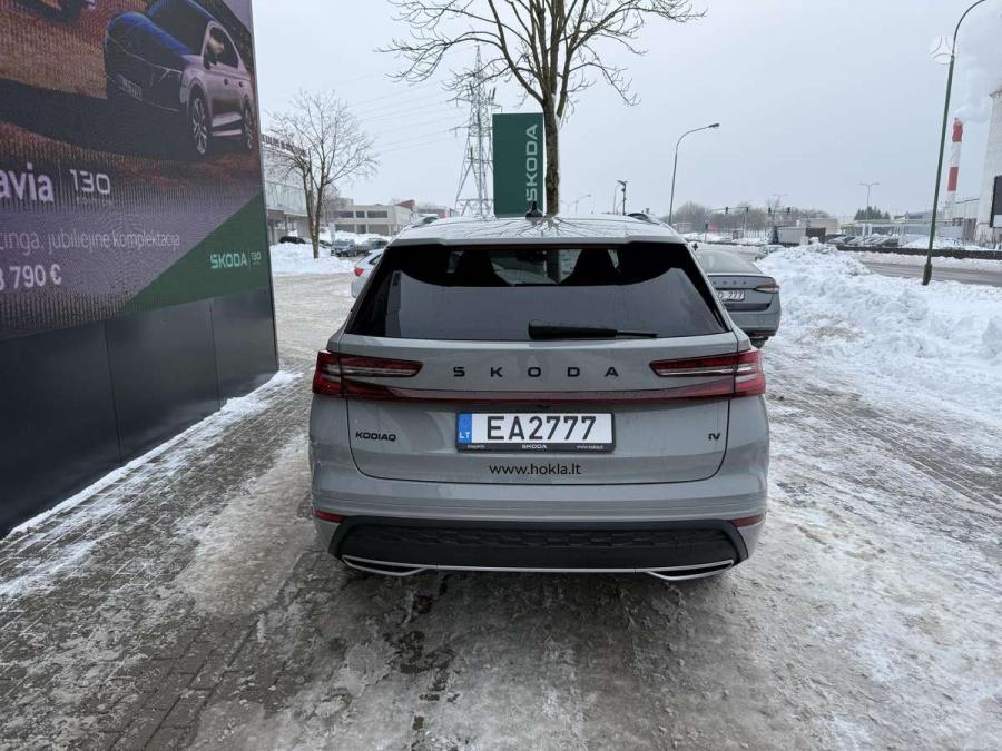 Pelēks Skoda Kodiaq 2025 Klaipėda, ar dzinēja tilpumu 1.50 L un nobraukumu 9 tūkst. km par 43500 €, foto 4 vietnē AUTOMOTO.COM.LV