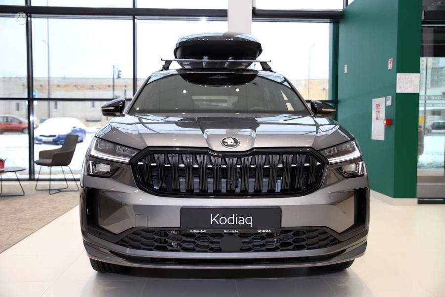 Grey Skoda Kodiaq 2025 in Vilnius, with an engine capacity of 1.50 L and mileage of 15 thousand km for 45900 €, photo 2 on AUTOMOTO.COM.LV