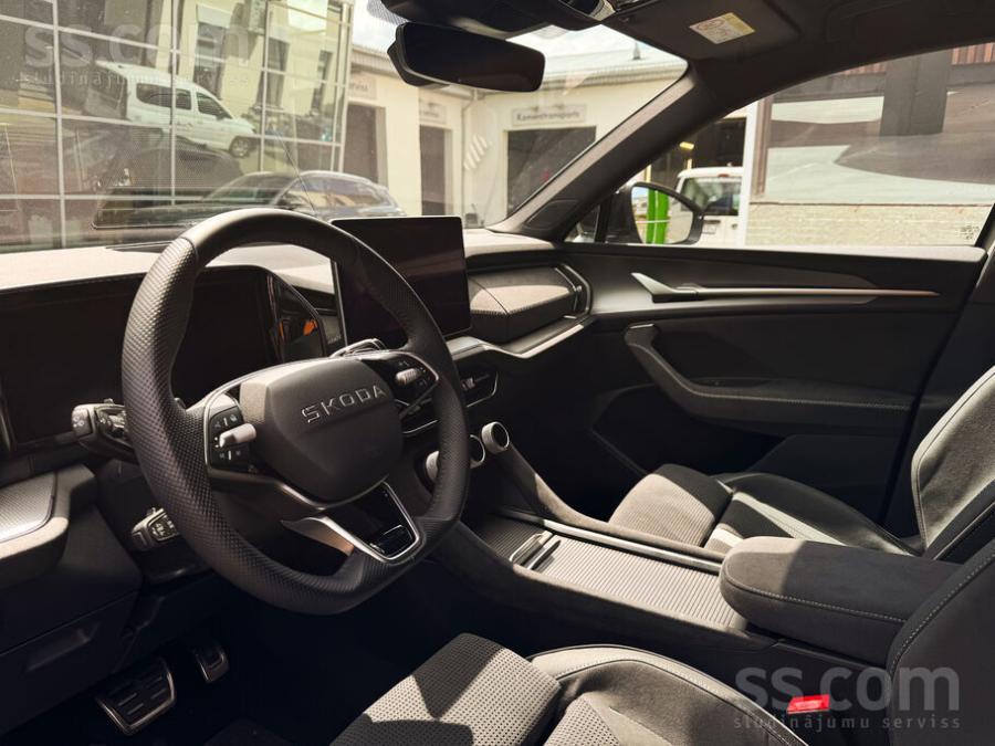 Pelēks Skoda Kodiaq 2025 Daugavpils, ar dzinēja tilpumu 1.50 L un nobraukumu 6 tūkst. km par 39200 €, foto 9 vietnē AUTOMOTO.COM.LV
