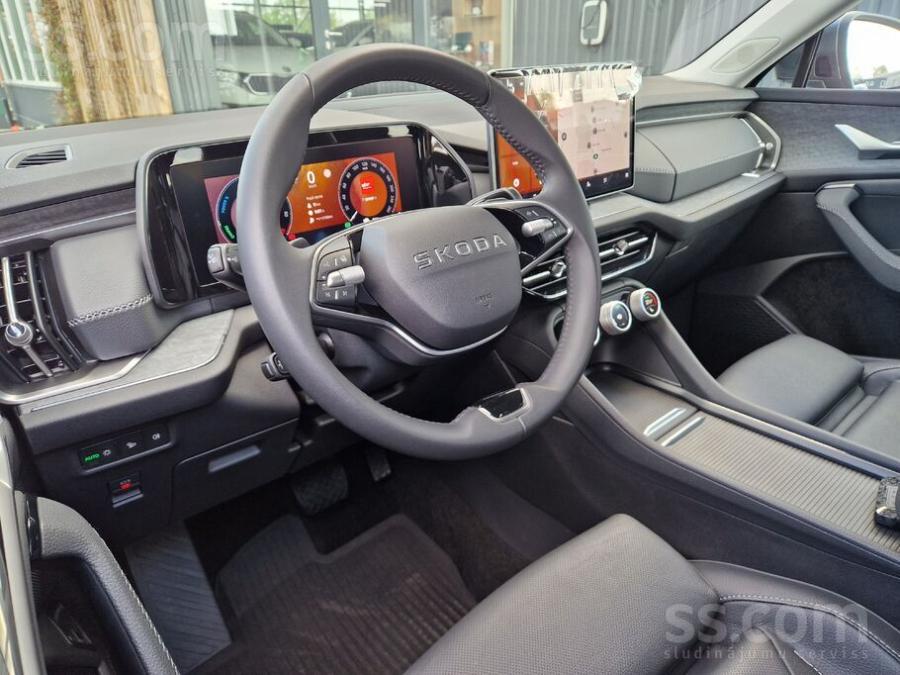 Серый Шкода Kodiaq 2025 в Елгава, объемом двигателя 1.50 л и пробегом 11 тыс. км за 42000 €, фото 11 на AUTOMOTO.COM.LV