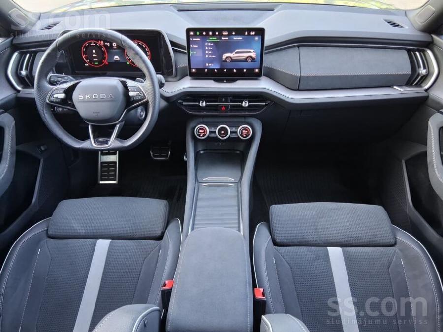 Pelēks Skoda Kodiaq 2025 Rīga, ar dzinēja tilpumu 1.50 L un nobraukumu 13 tūkst. km par 38900 €, foto 21 vietnē AUTOMOTO.COM.LV