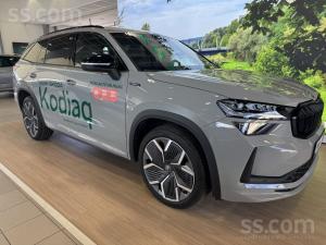 Grey Skoda Kodiaq 2025 in Valmiera, with an engine capacity of 1.50 L and mileage of 5 thousand km for 42700 €, photo  on AUTOMOTO.COM.LV