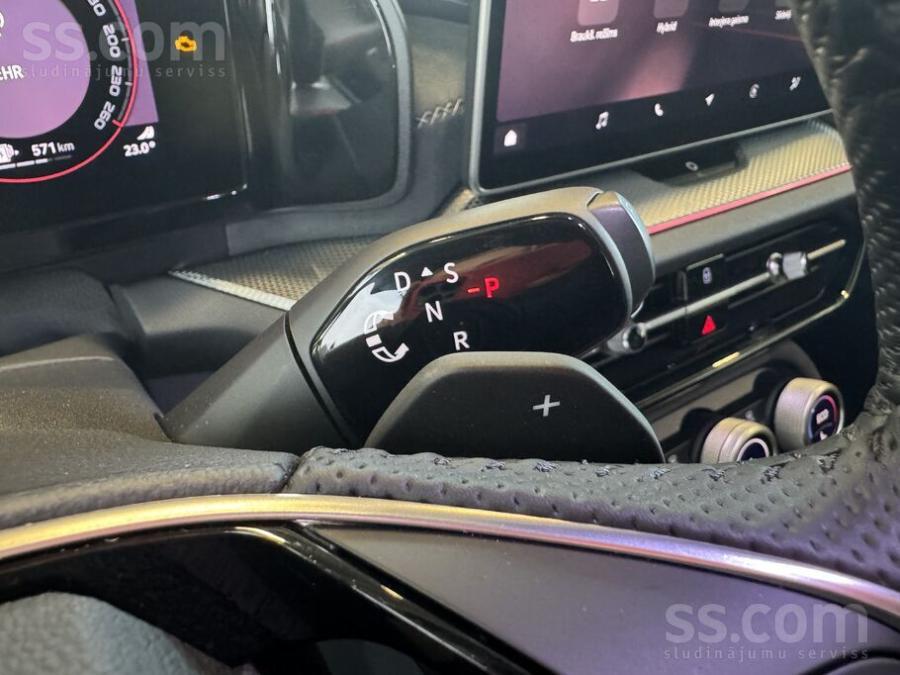 Grey Skoda Kodiaq 2025 in Valmiera, with an engine capacity of 1.50 L and mileage of 5 thousand km for 42700 €, photo 14 on AUTOMOTO.COM.LV