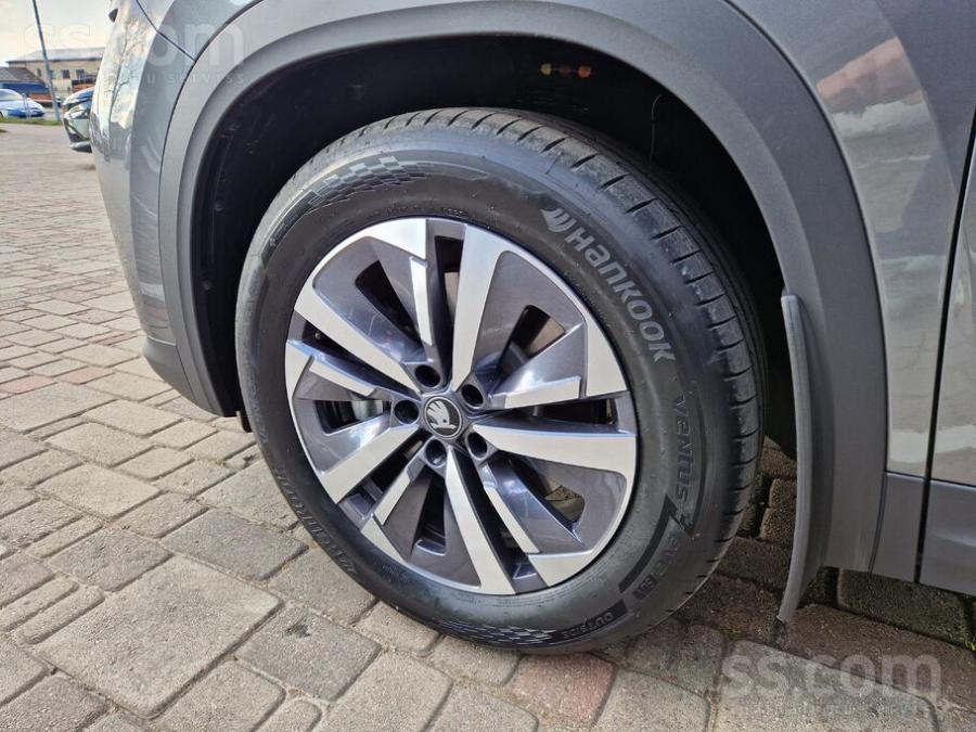 Pelēks Skoda Kodiaq 2025 Jelgava, ar dzinēja tilpumu 1.50 L un nobraukumu 11 tūkst. km par 42000 €, foto 6 vietnē AUTOMOTO.COM.LV