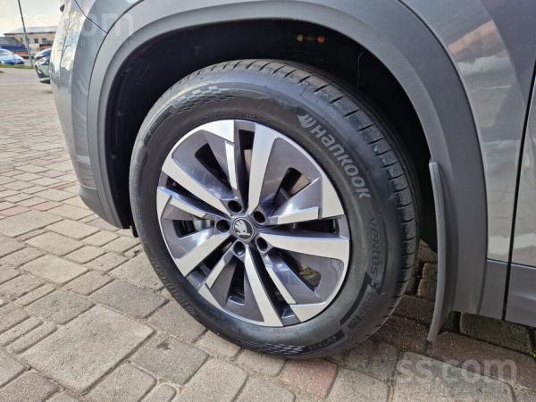 Grey Skoda Kodiaq 2025 in Jelgava, with an engine capacity of 1.50 L and mileage of 11 thousand km for 42000 €, photo 5 on AUTOMOTO.COM.LV