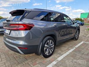 Pelēks Skoda Kodiaq 2025 Jelgava, ar dzinēja tilpumu 1.50 L un nobraukumu 11 tūkst. km par 42000 €, foto 9 vietnē AUTOMOTO.COM.LV