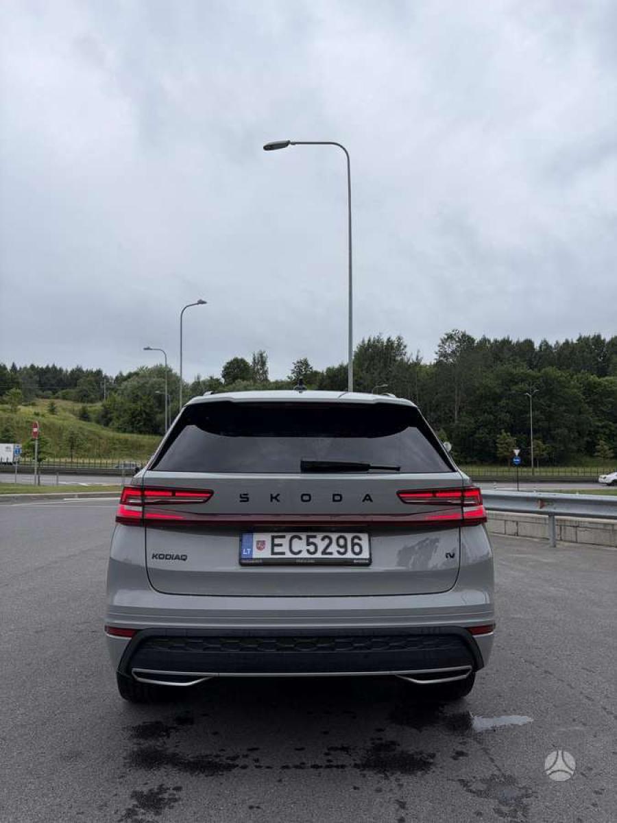 Серый Шкода Kodiaq 2025 в Вильнюс, объемом двигателя 1.50 л и пробегом 26 тыс. км за 43500 €, фото 7 на AUTOMOTO.COM.LV