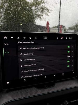 Серый Шкода Kodiaq 2025 в Вильнюс, объемом двигателя 1.50 л и пробегом 26 тыс. км за 43500 €, фото 20 на AUTOMOTO.COM.LV