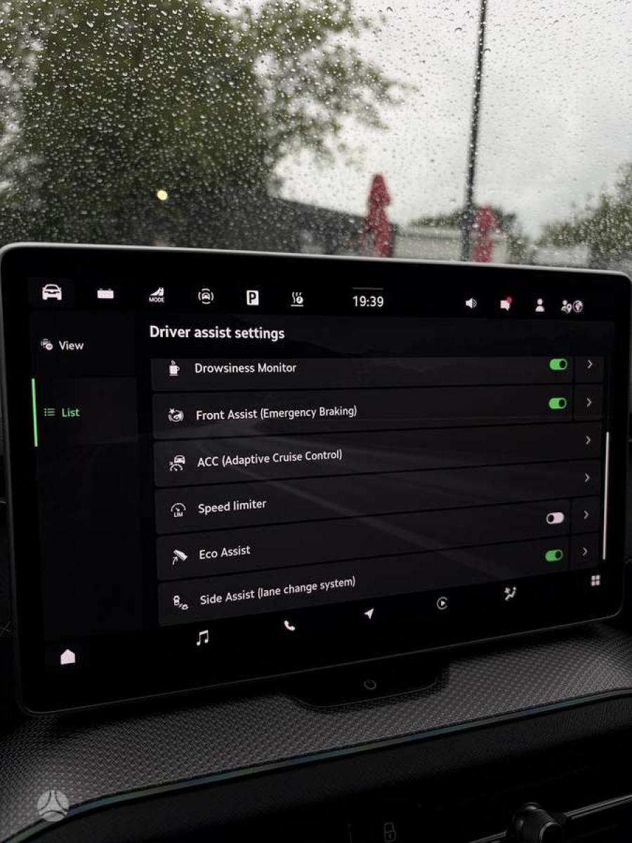 Серый Шкода Kodiaq 2025 в Вильнюс, объемом двигателя 1.50 л и пробегом 26 тыс. км за 43500 €, фото 21 на AUTOMOTO.COM.LV