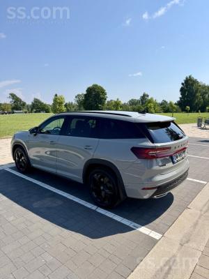 Pelēks Skoda Kodiaq 2025 Rīga, ar dzinēja tilpumu 2.00 L un nobraukumu 30 tūkst. km par 43000 €, foto 4 vietnē AUTOMOTO.COM.LV