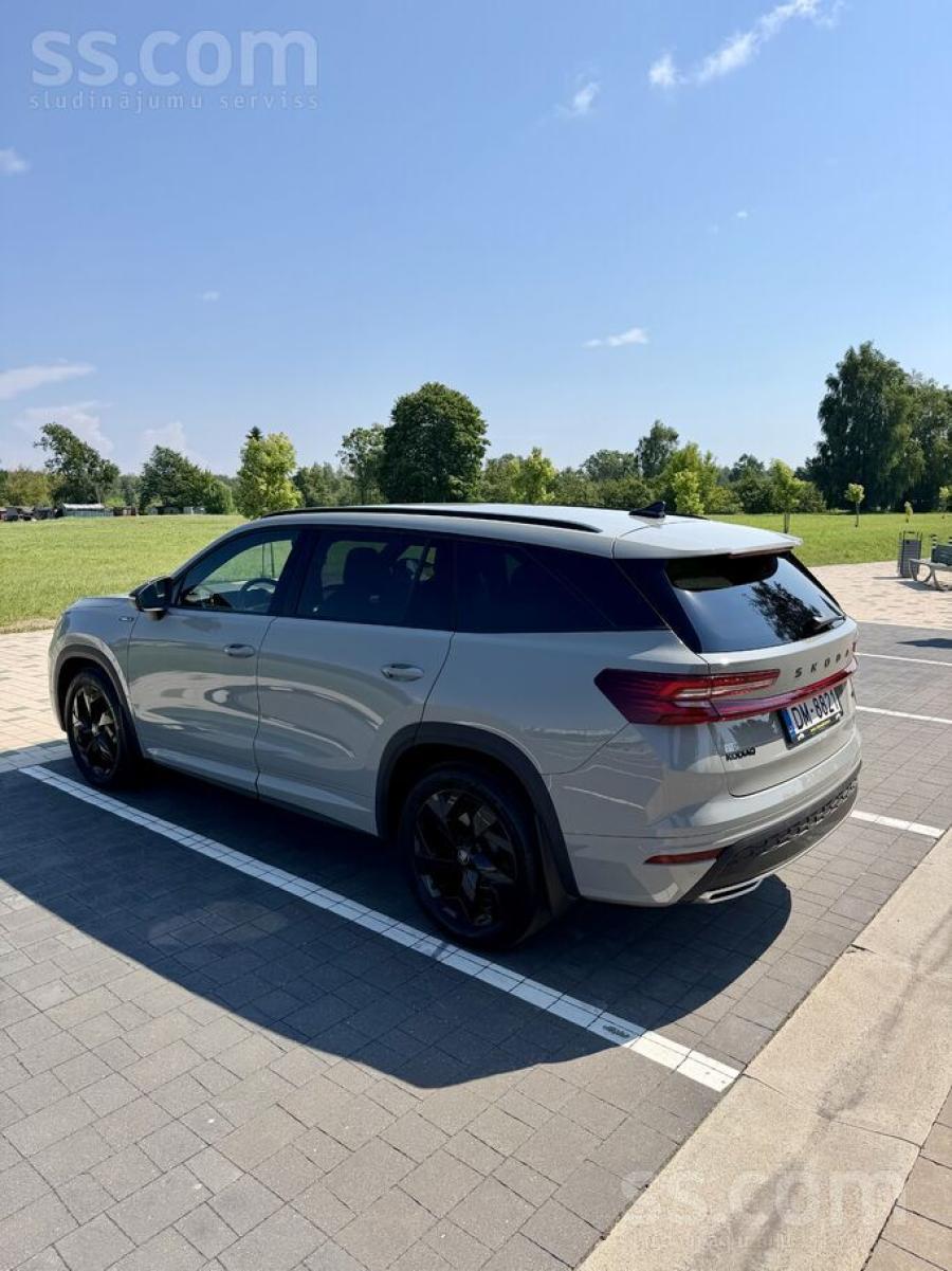 Pelēks Skoda Kodiaq 2025 Rīga, ar dzinēja tilpumu 2.00 L un nobraukumu 30 tūkst. km par 43000 €, foto 4 vietnē AUTOMOTO.COM.LV