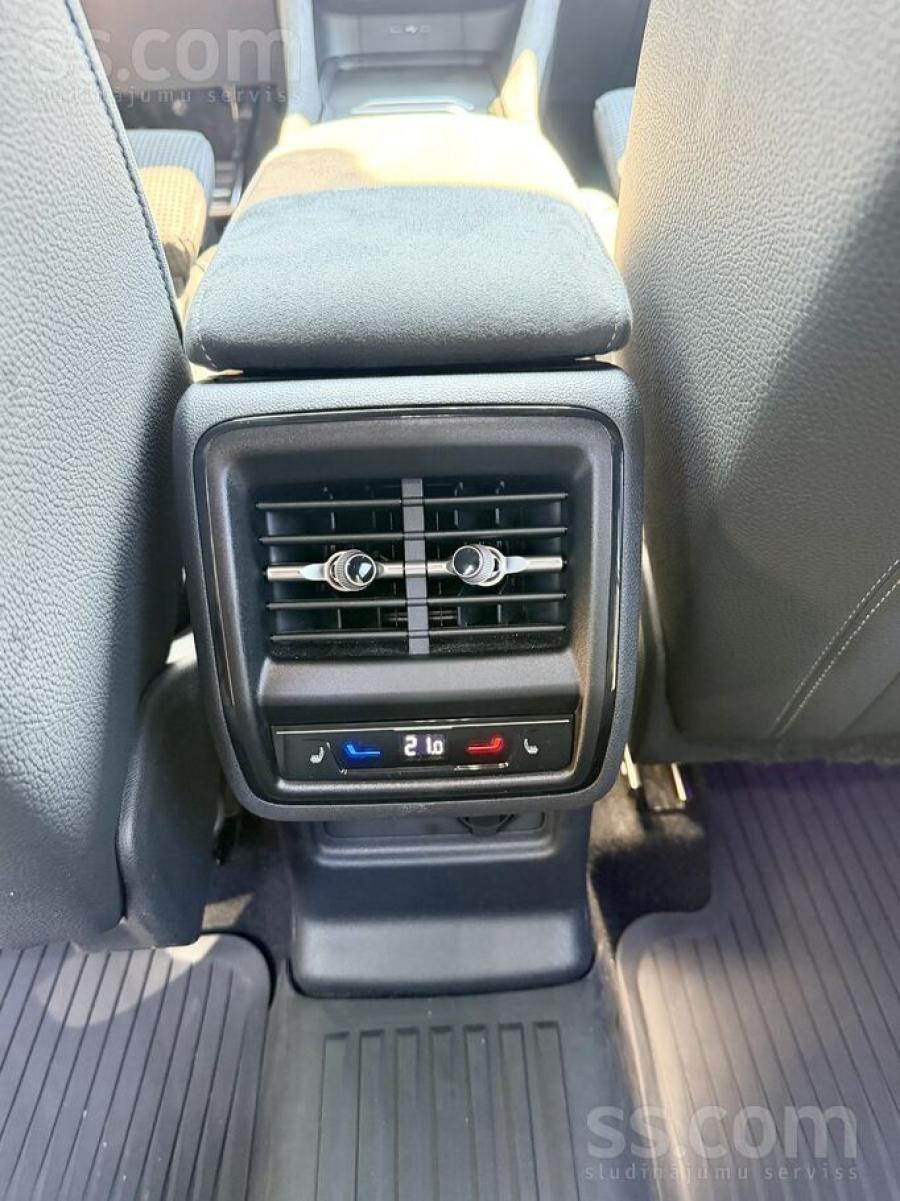 Pelēks Skoda Kodiaq 2025 Rīga, ar dzinēja tilpumu 2.00 L un nobraukumu 30 tūkst. km par 43000 €, foto 9 vietnē AUTOMOTO.COM.LV