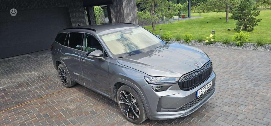 Pelēks Skoda Kodiaq 2025 Kauņa, ar dzinēja tilpumu 1.50 L un nobraukumu 23 tūkst. km par 41000 €, foto 1 vietnē AUTOMOTO.COM.LV