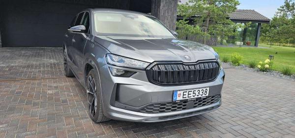 Pelēks Skoda Kodiaq 2025 Kauņa, ar dzinēja tilpumu 1.50 L un nobraukumu 23 tūkst. km par 41000 €, foto 2 vietnē AUTOMOTO.COM.LV