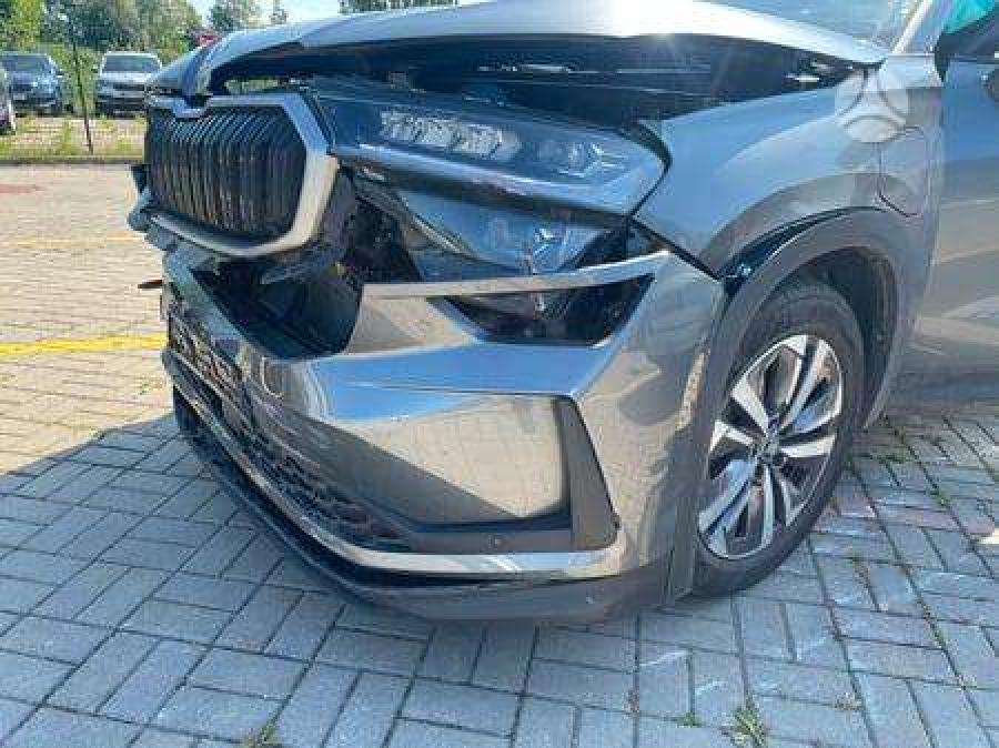 Pelēks Skoda Kodiaq 2025 Kauņa, ar dzinēja tilpumu 1.50 L un nobraukumu 41 tūkst. km par 25650 €, foto 7 vietnē AUTOMOTO.COM.LV