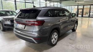 Серый Шкода Kodiaq 2025 в Рига, объемом двигателя 2.00 л и пробегом 25 тыс. км за 39900 €, фото 6 на AUTOMOTO.COM.LV