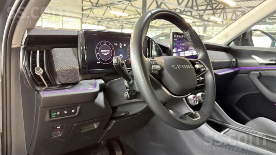 Серый Шкода Kodiaq 2025 в Рига, объемом двигателя 2.00 л и пробегом 25 тыс. км за 39900 €, фото 21 на AUTOMOTO.COM.LV