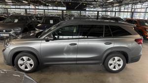 Серый Шкода Kodiaq 2025 в Рига, объемом двигателя 2.00 л и пробегом 25 тыс. км за 39900 €, фото  на AUTOMOTO.COM.LV