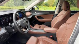 Grey Skoda Kodiaq 2025 in Riga, with an engine capacity of 2.00 L and mileage of 36 thousand km for 41900 €, photo 10 on AUTOMOTO.COM.LV