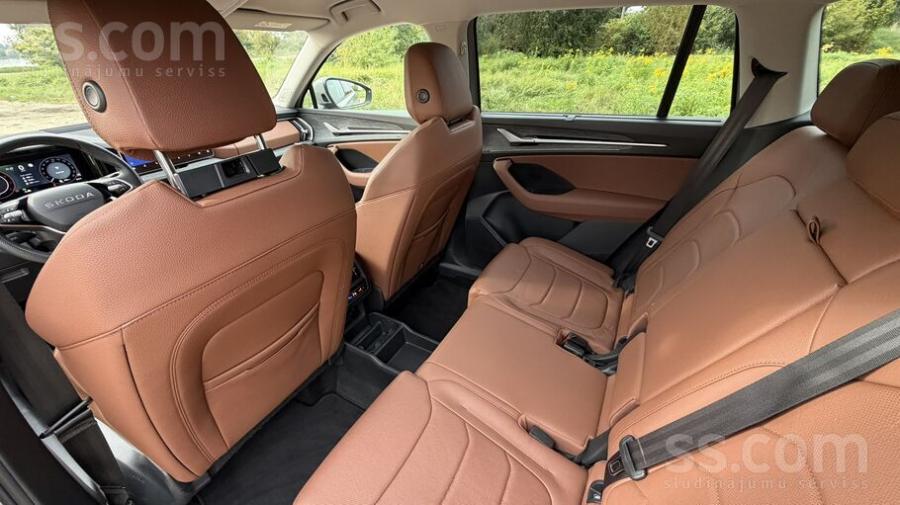 Grey Skoda Kodiaq 2025 in Riga, with an engine capacity of 2.00 L and mileage of 36 thousand km for 41900 €, photo 13 on AUTOMOTO.COM.LV