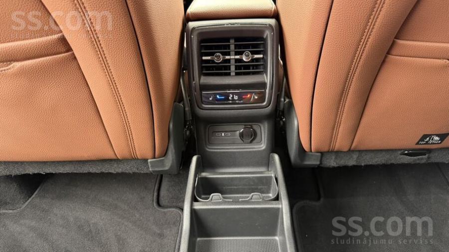 Grey Skoda Kodiaq 2025 in Riga, with an engine capacity of 2.00 L and mileage of 36 thousand km for 41900 €, photo 14 on AUTOMOTO.COM.LV