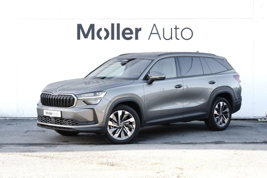 Pelēks Skoda Kodiaq 2025 Rīga, ar dzinēja tilpumu 1.50 L un nobraukumu 21 tūkst. km par 32950 €, foto 1 vietnē AUTOMOTO.COM.LV