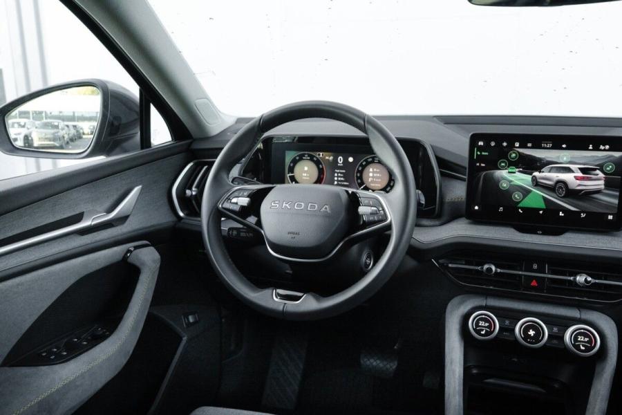 Pelēks Skoda Kodiaq 2025 Rīga, ar dzinēja tilpumu 1.50 L un nobraukumu 21 tūkst. km par 32950 €, foto 60 vietnē AUTOMOTO.COM.LV