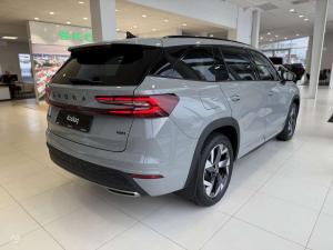 Grey Skoda Kodiaq 2026 in Klaipeda, with an engine capacity of 1.98 L and mileage of 2 thousand km for 46900 €, photo 4 on AUTOMOTO.COM.LV