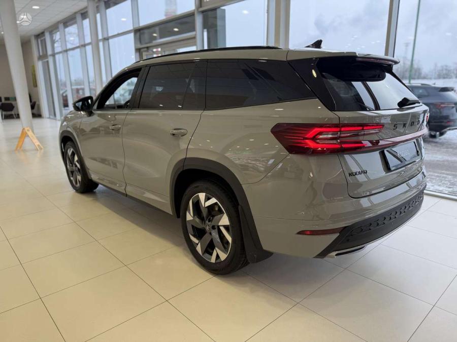 Grey Skoda Kodiaq 2026 in Klaipeda, with an engine capacity of 1.98 L and mileage of 2 thousand km for 46900 €, photo 6 on AUTOMOTO.COM.LV