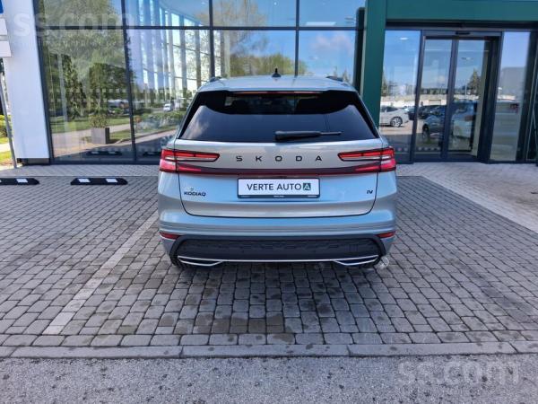 Pelēks Skoda Kodiaq 2026 Rīga, ar dzinēja tilpumu 1.50 L un nobraukumu 4 tūkst. km par 42900 €, foto 6 vietnē AUTOMOTO.COM.LV