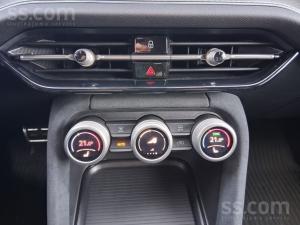 Grey Skoda Kodiaq 2026 in Riga, with an engine capacity of 1.50 L and mileage of 4 thousand km for 42900 €, photo 19 on AUTOMOTO.COM.LV