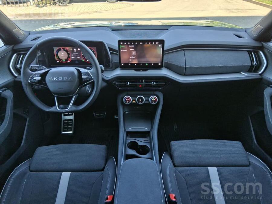 Grey Skoda Kodiaq 2026 in Riga, with an engine capacity of 1.50 L and mileage of 4 thousand km for 42900 €, photo 21 on AUTOMOTO.COM.LV