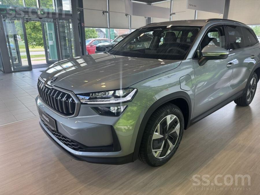Серый Шкода Kodiaq 2026 в Валмиера, объемом двигателя 1.50 л и пробегом 5 тыс. км за 41650 €, фото 4 на AUTOMOTO.COM.LV