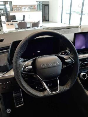 Pelēks Skoda Kodiaq 2026 Panevēža, ar dzinēja tilpumu 1.97 L un nobraukumu 5 tūkst. km par 47470 €, foto 16 vietnē AUTOMOTO.COM.LV