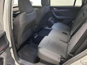 Grey Skoda Kodiaq 2026 in Vilnius, with an engine capacity of 1.50 L and mileage of 0 thousand km for 43190 €, photo 9 on AUTOMOTO.COM.LV