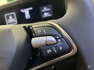 Grey Skoda Kodiaq 2026 in Vilnius, with an engine capacity of 1.50 L and mileage of 0 thousand km for 43190 €, photo 27 on AUTOMOTO.COM.LV